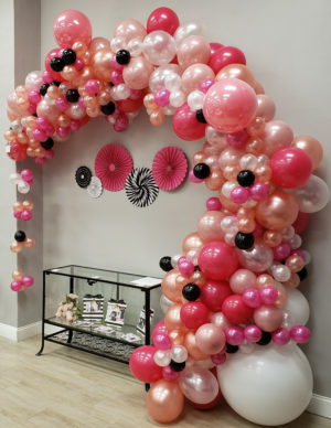 Pearl Finish Garland from $290 USD - Veroballoon.com Tallahassee